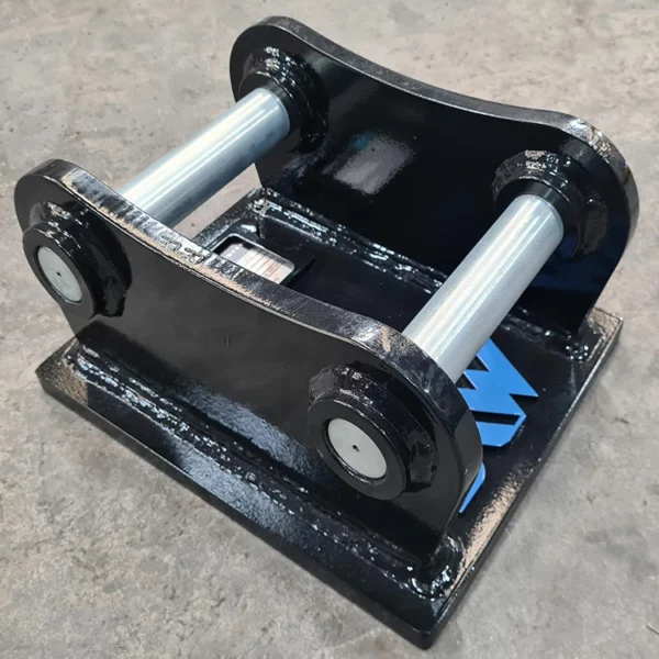 Excavator Attachment Hitch Bracket 35mm Pin | AttachWorx